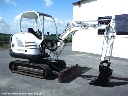 MINI-PELLE NEUSON 2503 RD: WACKER NEUSON à 12800 € | 77750 : ST CYR SUR ...