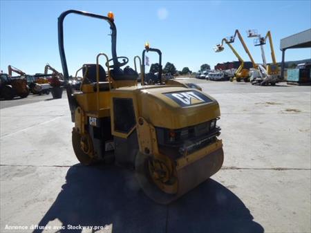 COMPACTEUR TANDEM CATERPILLAR CB214 D: CATERPILLAR à 7000 € | 21220 ...
