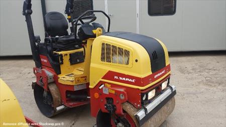 COMPACTEUR TANDEM DYNAPAC CC1000: DYNAPAC à 12500 € | 35590 : L ...