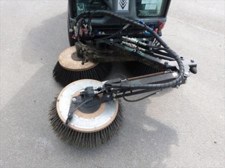 CAMION BALAYEUSE KARCHER MC50: KÄRCHER à 8000 € | : ROCHEFORT Nord Pas ...
