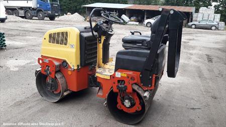 COMPACTEUR TANDEM DYNAPAC CC1000: DYNAPAC à 11000 € | 35590 : L ...