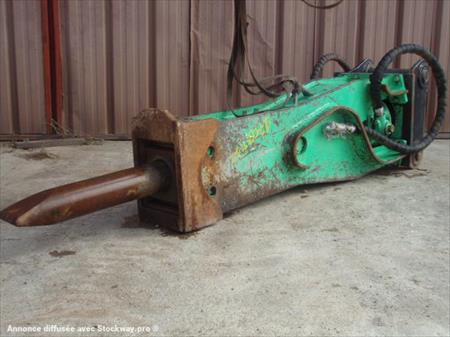MARTEAU HYDRAULIQUE MONTABERT 900: MONTABERT | 12200 : VILLEFRANCHE DE ...