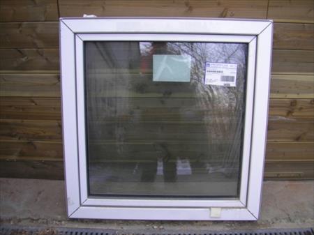 CHÂSSIS PVC TRIPLE VITRAGE PIERRET SYSTEM (HT 98 X 98 CM) - NEUF ...